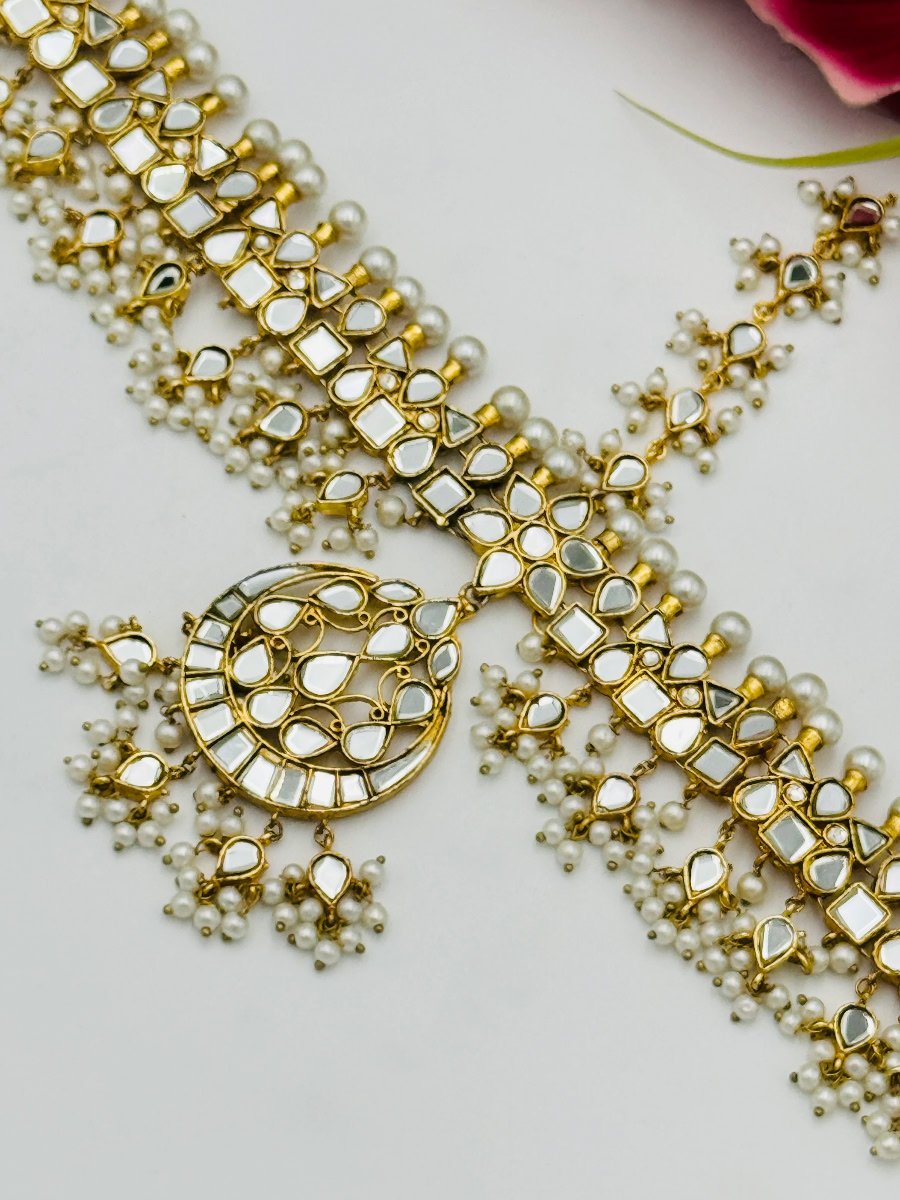 NOORBANO MATHAPATI - Styleline